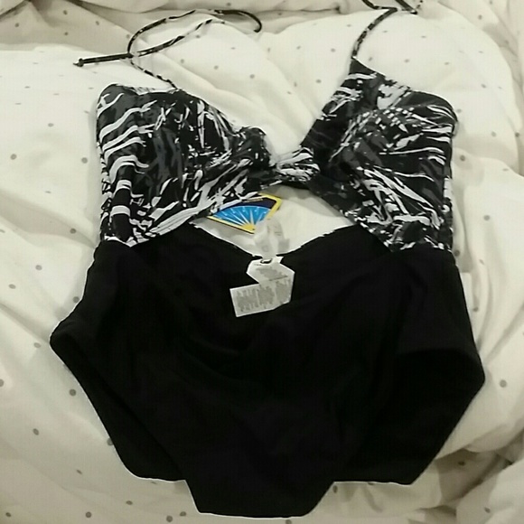 Fabletics | Swim | Fabletics Swim Suit One Piece New | Poshmark